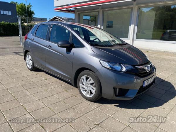 Pelēks Honda Jazz 2017 Jehvi, ar dzinēja tilpumu 1.30 L un nobraukumu 109 tūkst. km par 9900 €, foto 8 vietnē AUTOMOTO.COM.LV