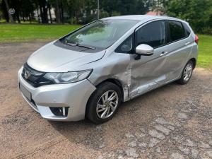 Grey Honda Jazz 2017 in Raseiniai, with an engine capacity of 1.32 L and mileage of 17 thousand km for 6999 €, photo 6 on AUTOMOTO.COM.LV