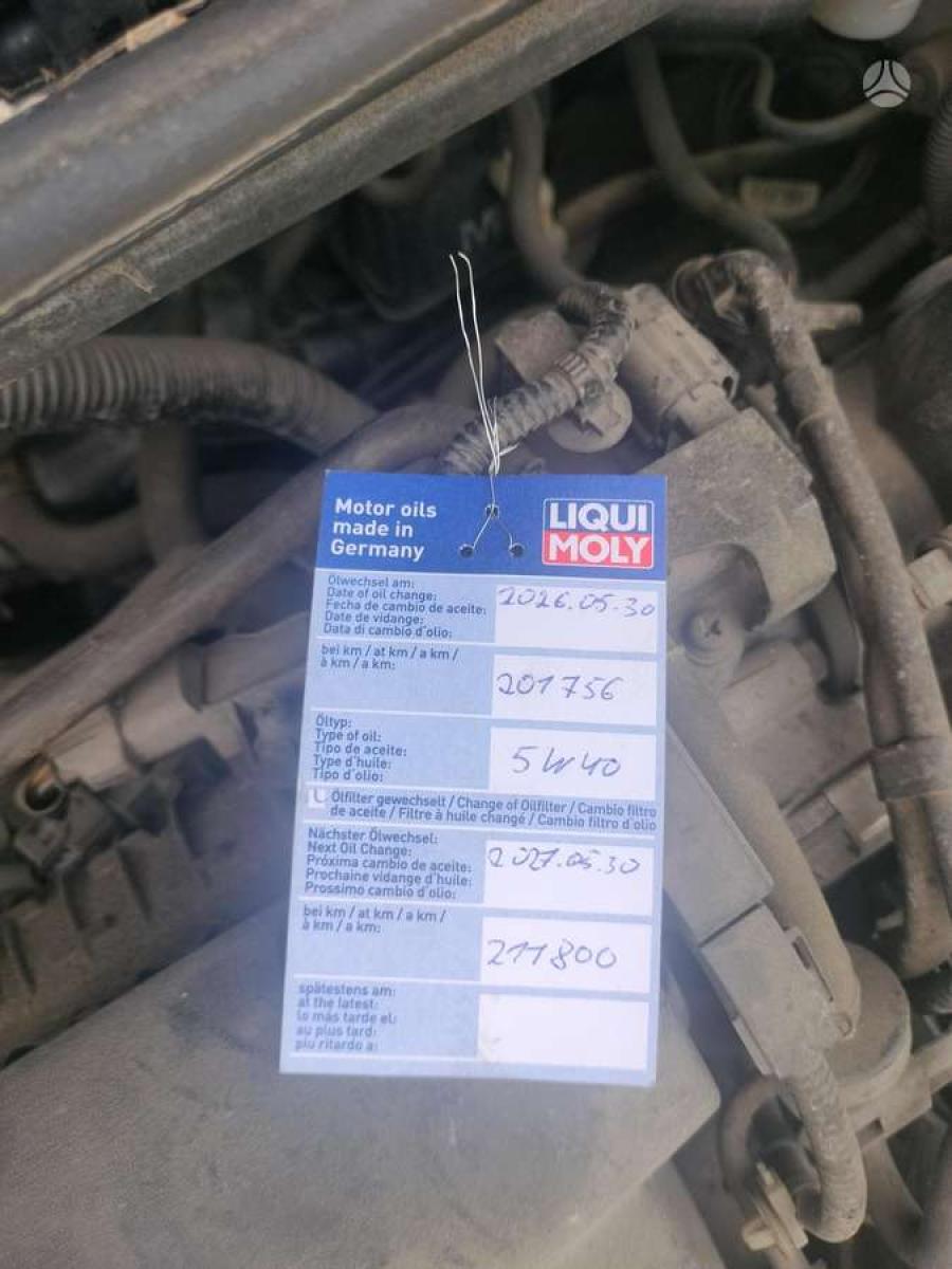 Grey Honda Jazz 2018 in Vilnius, with an engine capacity of 1.34 L and mileage of 202 thousand km for 1300 €, photo 7 on AUTOMOTO.COM.LV