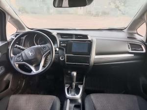 Pelēks Honda Jazz 2018 Plungė, ar dzinēja tilpumu 1.32 L un nobraukumu 28 tūkst. km par 6500 €, foto 9 vietnē AUTOMOTO.COM.LV