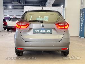 Pelēks Honda Jazz 2021 Tallina, ar dzinēja tilpumu 1.50 L un nobraukumu 48 tūkst. km par 15900 €, foto 7 vietnē AUTOMOTO.COM.LV