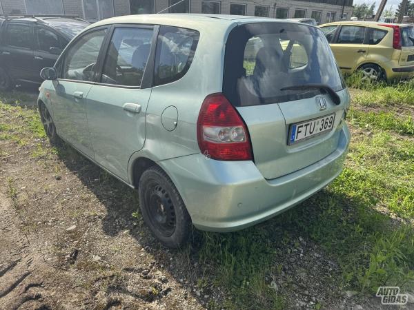 Honda Jazz 2000 Viļņa, ar dzinēja tilpumu 1.30 L un nobraukumu 214 tūkst. km par 430 €, foto 7 vietnē AUTOMOTO.COM.LV