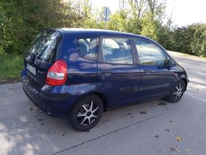 Honda Jazz 2002 Viļņa, ar dzinēja tilpumu 1.30 L un nobraukumu 220 tūkst. km par 1450 €, foto 6 vietnē AUTOMOTO.COM.LV
