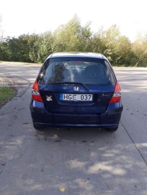 Honda Jazz 2002 Viļņa, ar dzinēja tilpumu 1.30 L un nobraukumu 220 tūkst. km par 1450 €, foto 8 vietnē AUTOMOTO.COM.LV