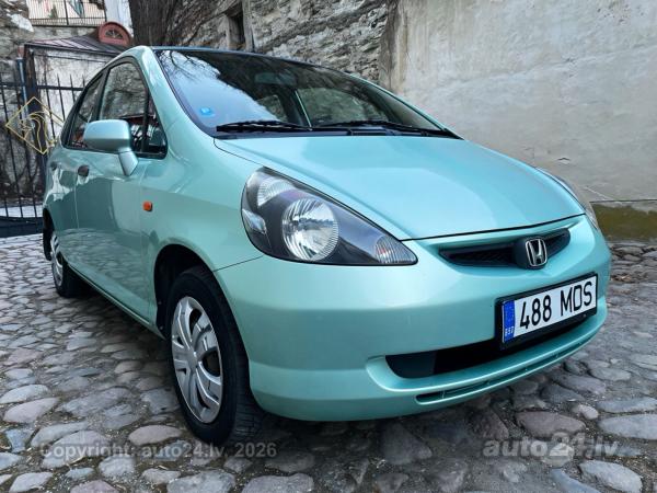 Honda Jazz 2003 Tallina, ar dzinēja tilpumu 1.30 L un nobraukumu 122 tūkst. km par 1799 €, foto 2 vietnē AUTOMOTO.COM.LV