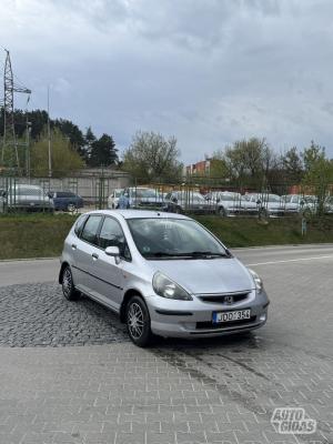 Honda Jazz 2003 in Vilnius, with an engine capacity of 1.30 L and mileage of 215 thousand km for 1150 €, photo 3 on AUTOMOTO.COM.LV