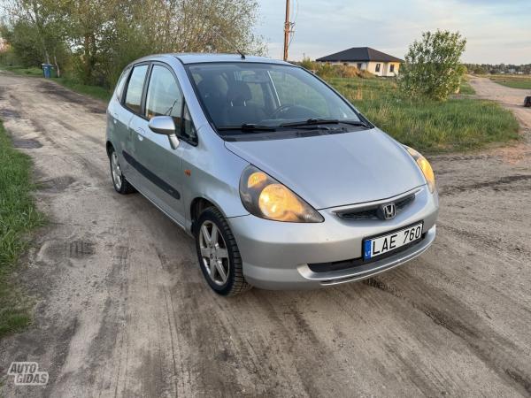 Honda Jazz 2003 Viļņa, ar dzinēja tilpumu 1.30 L un nobraukumu 199 tūkst. km par 1100 €, foto 2 vietnē AUTOMOTO.COM.LV