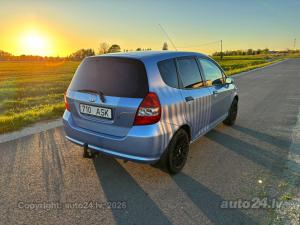 Honda Jazz 2003 Tallina, ar dzinēja tilpumu 1.30 L un nobraukumu 180 tūkst. km par 2000 €, foto 8 vietnē AUTOMOTO.COM.LV