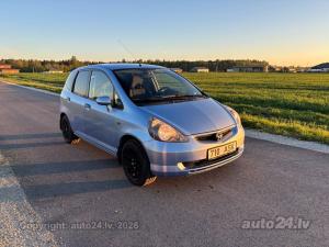 Honda Jazz 2003 Tallina, ar dzinēja tilpumu 1.30 L un nobraukumu 180 tūkst. km par 2000 €, foto 13 vietnē AUTOMOTO.COM.LV