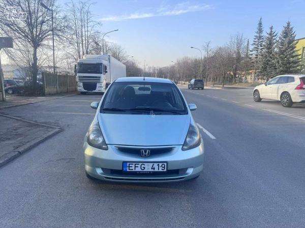 Honda Jazz 2004 in Klaipeda, with an engine capacity of 1.30 L and mileage of 250 thousand km for 1650 €, photo 4 on AUTOMOTO.COM.LV