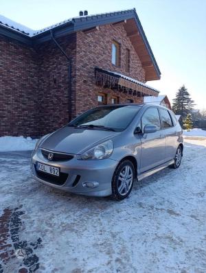 Honda Jazz 2004 Alīta, ar dzinēja tilpumu 1.34 L un nobraukumu 280 tūkst. km par 1500 €, foto 17 vietnē AUTOMOTO.COM.LV