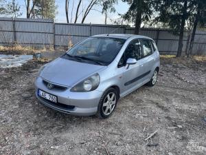 Honda Jazz 2004 Viļņa, ar dzinēja tilpumu 1.30 L un nobraukumu 191 tūkst. km par 1250 €, foto  vietnē AUTOMOTO.COM.LV