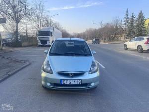 Honda Jazz 2004 in Klaipeda, with an engine capacity of 1.30 L and mileage of 250 thousand km for 1650 €, photo 5 on AUTOMOTO.COM.LV