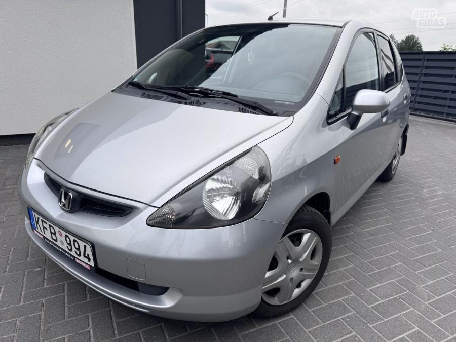 Honda Jazz 2004 in Kaunas, with an engine capacity of 1.40 L and mileage of 200 thousand km for 1500 €, photo 7 on AUTOMOTO.COM.LV