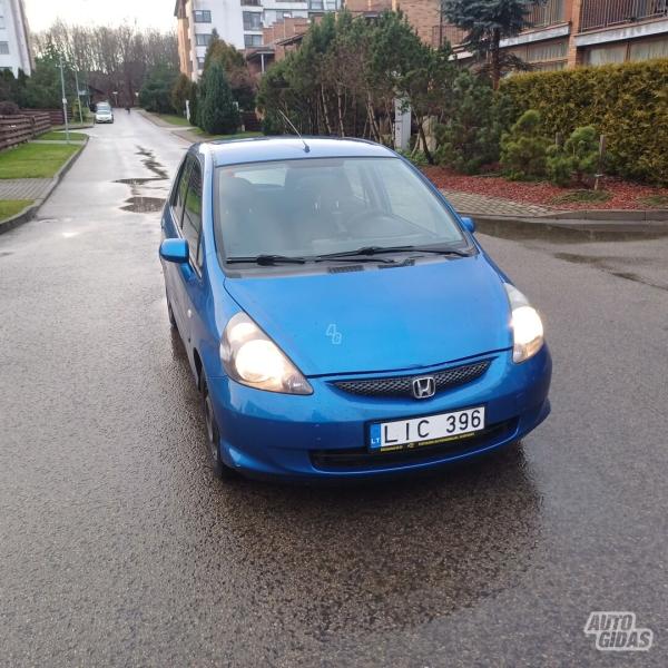 Honda Jazz 2005 Klaipėda, ar dzinēja tilpumu 1.30 L un nobraukumu 200 tūkst. km par 400 €, foto 3 vietnē AUTOMOTO.COM.LV