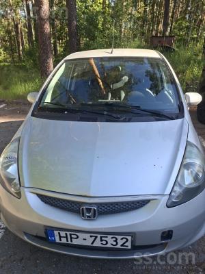Honda Jazz 2005 Rīga, ar dzinēja tilpumu 1.40 L un nobraukumu 188 tūkst. km par 890 €, foto  vietnē AUTOMOTO.COM.LV