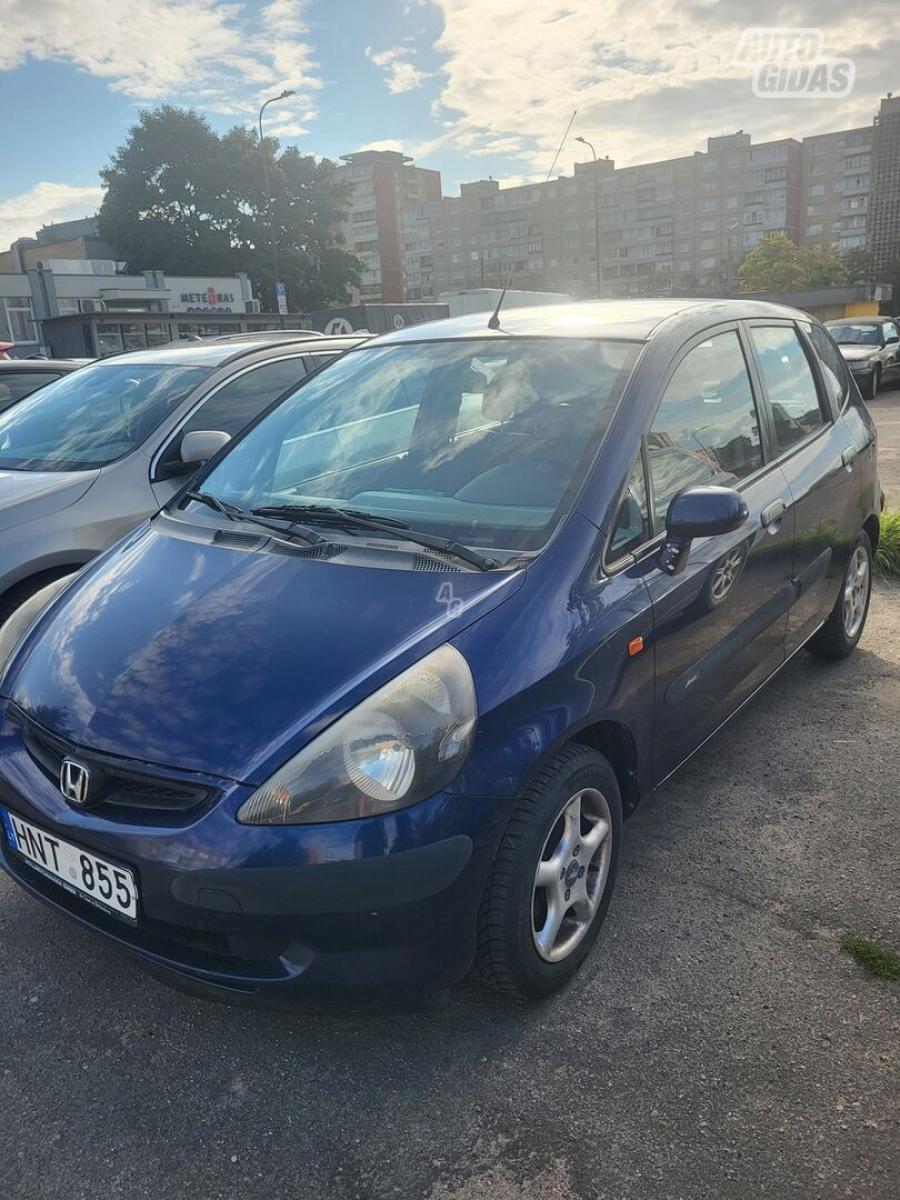 Honda Jazz 2005 Viļņa, ar dzinēja tilpumu 1.40 L un nobraukumu 246 tūkst. km par 850 €, foto 4 vietnē AUTOMOTO.COM.LV