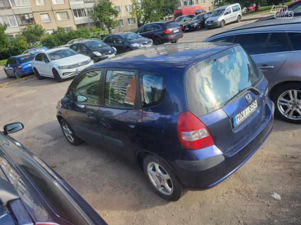 Honda Jazz 2005 Viļņa, ar dzinēja tilpumu 1.40 L un nobraukumu 246 tūkst. km par 850 €, foto 4 vietnē AUTOMOTO.COM.LV
