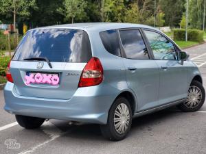 Honda Jazz 2005 Viļņa, ar dzinēja tilpumu 1.30 L un nobraukumu 157 tūkst. km par 1300 €, foto 5 vietnē AUTOMOTO.COM.LV