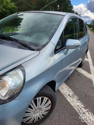Honda Jazz 2005 Viļņa, ar dzinēja tilpumu 1.30 L un nobraukumu 157 tūkst. km par 1300 €, foto 6 vietnē AUTOMOTO.COM.LV