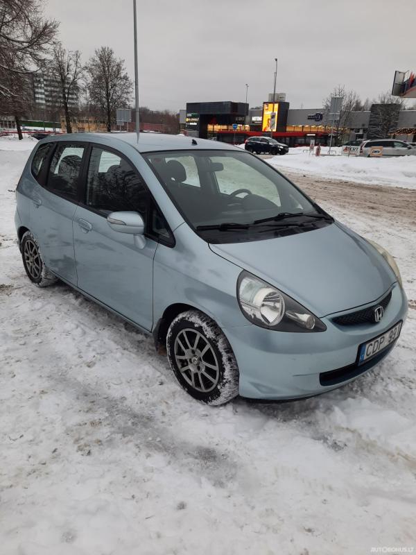 Honda Jazz 2006 Viļņa, ar dzinēja tilpumu 0.00 L un nobraukumu 150 tūkst. km par 2150 €, foto 3 vietnē AUTOMOTO.COM.LV