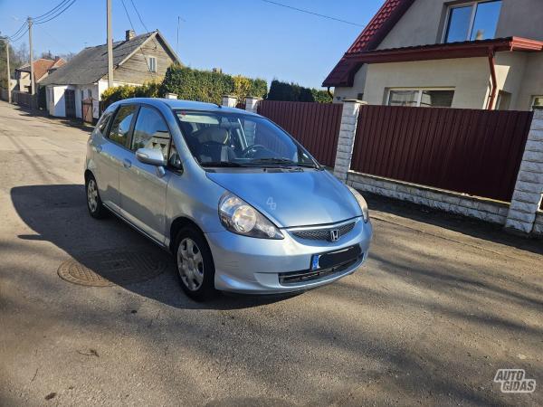Honda Jazz 2006 Vilkaviškis, ar dzinēja tilpumu 1.30 L un nobraukumu 257 tūkst. km par 950 €, foto 4 vietnē AUTOMOTO.COM.LV