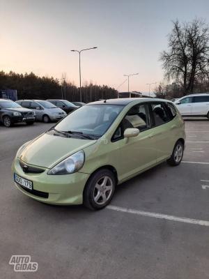Honda Jazz 2006 Viļņa, ar dzinēja tilpumu 1.30 L un nobraukumu 175 tūkst. km par 1650 €, foto 4 vietnē AUTOMOTO.COM.LV