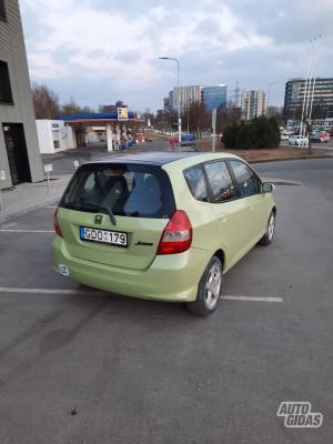 Honda Jazz 2006 Viļņa, ar dzinēja tilpumu 1.30 L un nobraukumu 175 tūkst. km par 1650 €, foto 13 vietnē AUTOMOTO.COM.LV