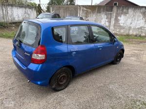 Honda Jazz 2006 Joniškis, ar dzinēja tilpumu 1.30 L un nobraukumu 254 tūkst. km par 250 €, foto 4 vietnē AUTOMOTO.COM.LV