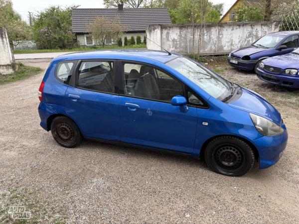 Honda Jazz 2006 in Joniskis, with an engine capacity of 1.30 L and mileage of 254 thousand km for 250 €, photo 4 on AUTOMOTO.COM.LV