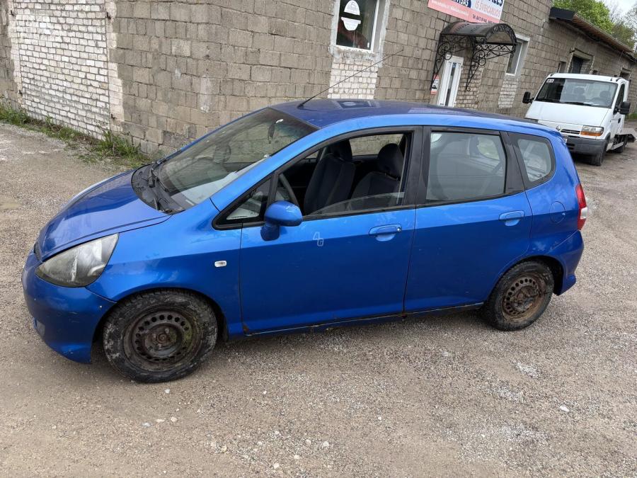 Honda Jazz 2006 Joniškis, ar dzinēja tilpumu 1.30 L un nobraukumu 254 tūkst. km par 250 €, foto 8 vietnē AUTOMOTO.COM.LV