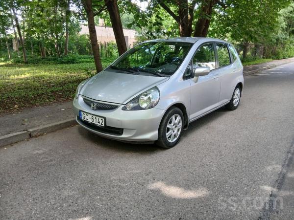 Honda Jazz 2006 Rīga, ar dzinēja tilpumu 1.40 L un nobraukumu 217 tūkst. km par 2200 €, foto 1 vietnē AUTOMOTO.COM.LV