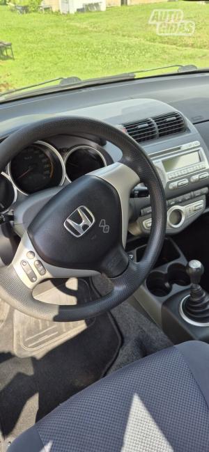 Honda Jazz 2006 in Radviliskis, with an engine capacity of 1.30 L and mileage of 250 thousand km for 1000 €, photo 13 on AUTOMOTO.COM.LV