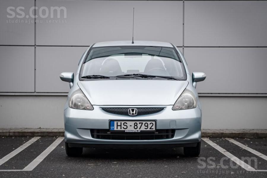 Honda Jazz 2007 in Riga, with an engine capacity of 1.40 L and mileage of 0 thousand km for 1995 €, photo 2 on AUTOMOTO.COM.LV
