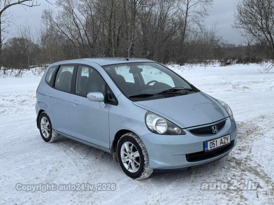 Honda Jazz 2007 Narva, ar dzinēja tilpumu 1.30 L un nobraukumu 140 tūkst. km par 1700 €, foto 2 vietnē AUTOMOTO.COM.LV