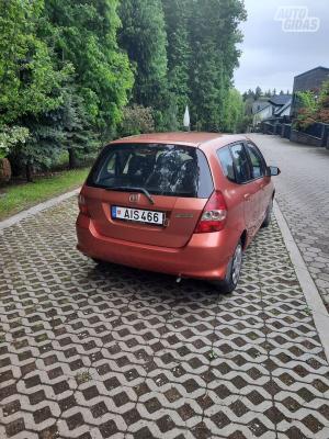 Honda Jazz 2007 Viļņa, ar dzinēja tilpumu 1.30 L un nobraukumu 144 tūkst. km par 2400 €, foto 6 vietnē AUTOMOTO.COM.LV