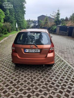 Honda Jazz 2007 Viļņa, ar dzinēja tilpumu 1.30 L un nobraukumu 144 tūkst. km par 2400 €, foto 13 vietnē AUTOMOTO.COM.LV