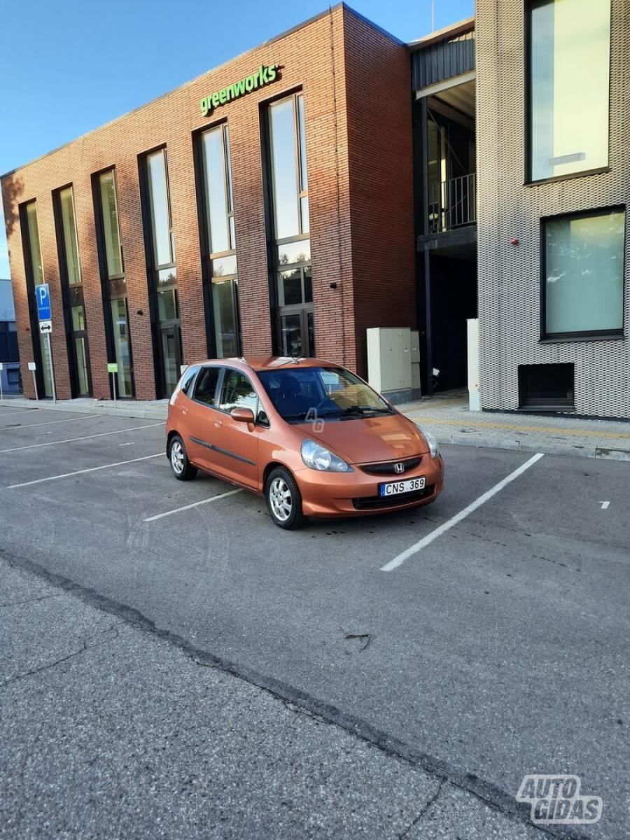 Honda Jazz 2007 in Vilnius, with an engine capacity of 1.30 L and mileage of 289 thousand km for 2400 €, photo 11 on AUTOMOTO.COM.LV