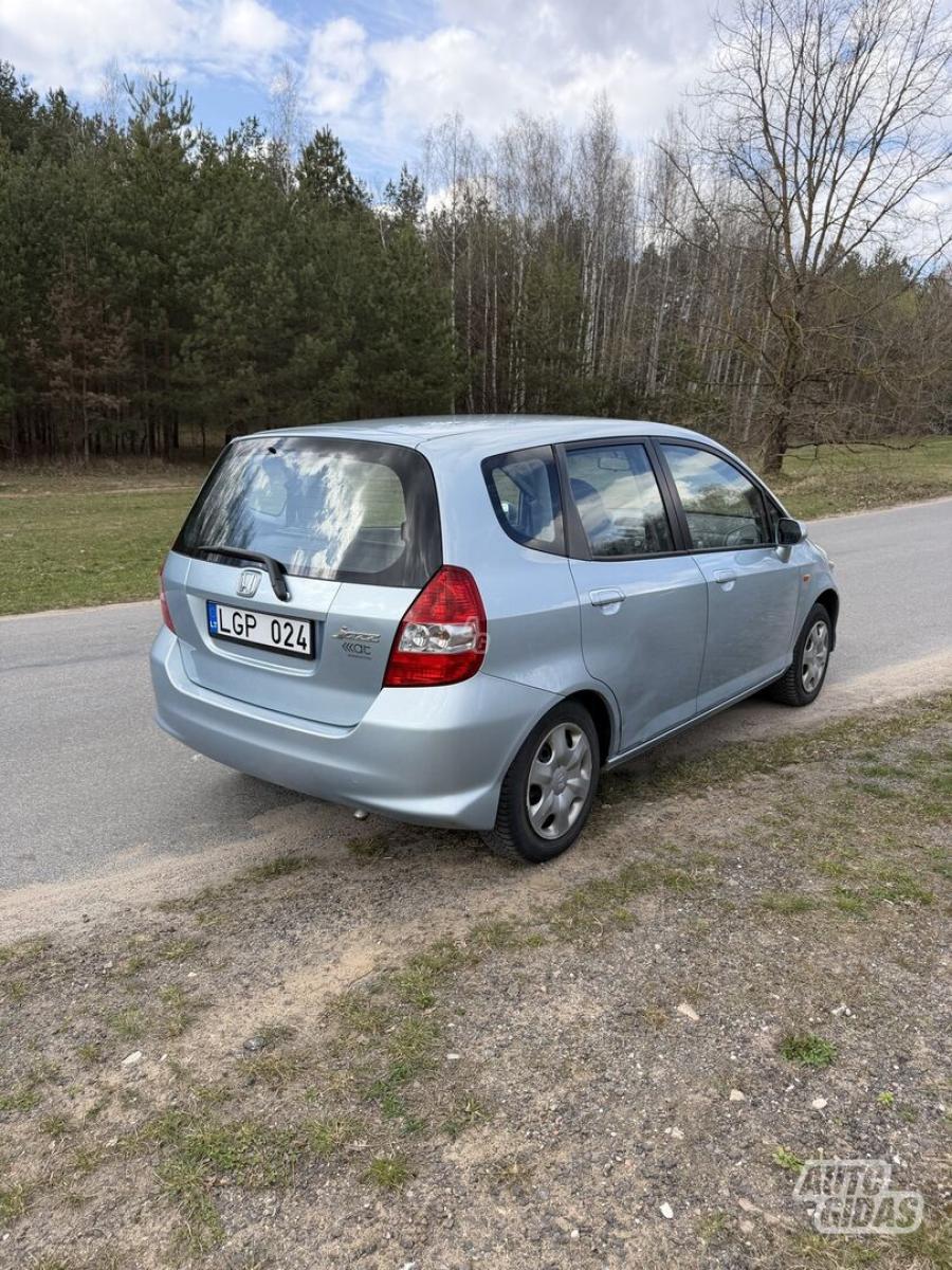Honda Jazz 2008 Viļņa, ar dzinēja tilpumu 1.20 L un nobraukumu 149 tūkst. km par 1590 €, foto 4 vietnē AUTOMOTO.COM.LV