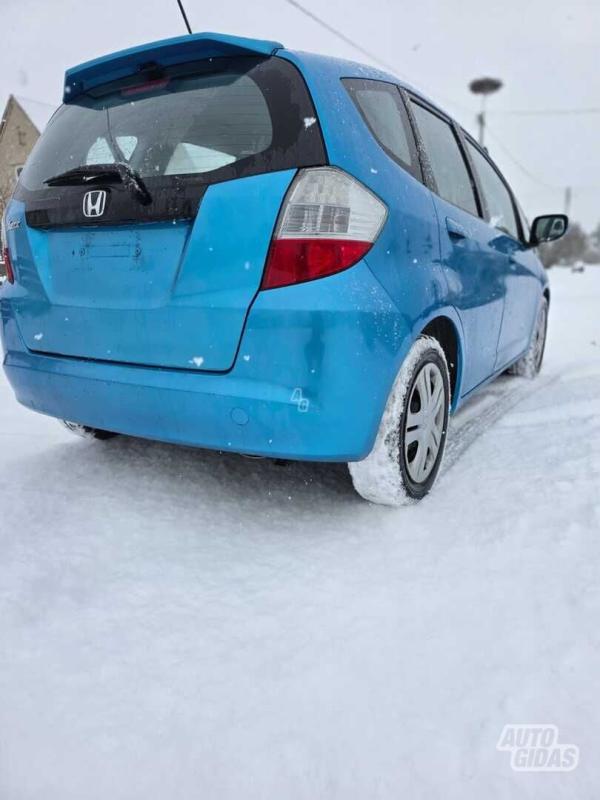 Honda Jazz 2009 in Vilnius, with an engine capacity of 1.30 L and mileage of 260 thousand km for 2200 €, photo 5 on AUTOMOTO.COM.LV