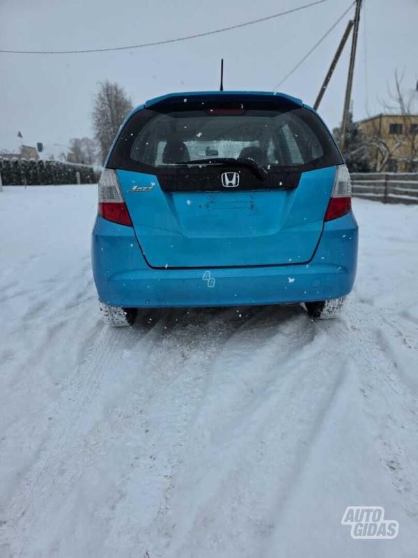 Honda Jazz 2009 in Vilnius, with an engine capacity of 1.30 L and mileage of 260 thousand km for 2200 €, photo 6 on AUTOMOTO.COM.LV