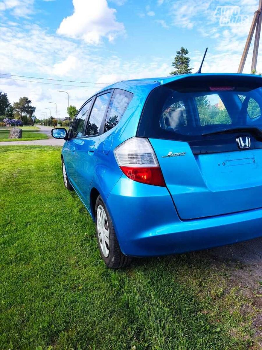 Honda Jazz 2009 in Vilnius, with an engine capacity of 1.30 L and mileage of 263 thousand km for 1900 €, photo 4 on AUTOMOTO.COM.LV
