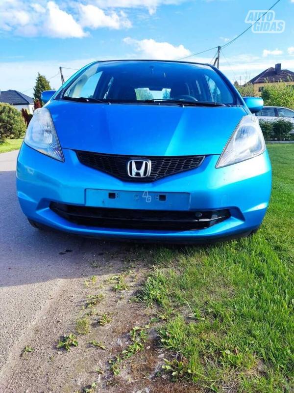 Honda Jazz 2009 in Vilnius, with an engine capacity of 1.30 L and mileage of 263 thousand km for 1900 €, photo 7 on AUTOMOTO.COM.LV