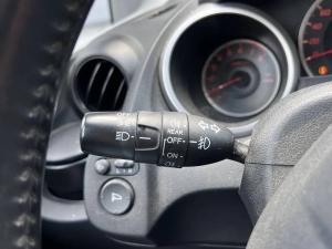 Honda Jazz 2010 Rīga, ar dzinēja tilpumu 1.40 L un nobraukumu 123 tūkst. km par 1700 €, foto 19 vietnē AUTOMOTO.COM.LV
