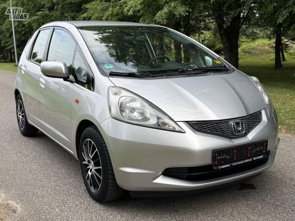 Honda Jazz 2011 Kretinga, ar dzinēja tilpumu 1.20 L un nobraukumu 196 tūkst. km par 4150 €, foto 3 vietnē AUTOMOTO.COM.LV