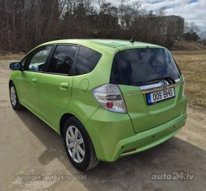 Honda Jazz 2012 in Tallinn, with an engine capacity of 1.30 L and mileage of 126 thousand km for 5990 €, photo 5 on AUTOMOTO.COM.LV