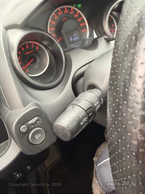 Honda Jazz 2012 in Tallinn, with an engine capacity of 1.30 L and mileage of 24 thousand km for 4000 €, photo 3 on AUTOMOTO.COM.LV