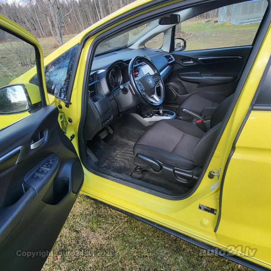 Honda Jazz 2017 Tartu, ar dzinēja tilpumu 1.30 L un nobraukumu 109 tūkst. km par 9800 €, foto 7 vietnē AUTOMOTO.COM.LV