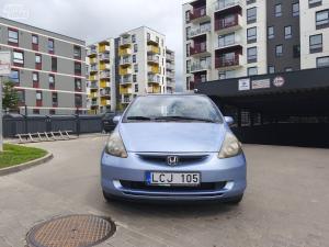 Хонда Джаз 2006 в Вильнюс, объемом двигателя 1.30 л и пробегом 250 тыс. км за 1000 €, фото 3 на AUTOMOTO.COM.LV