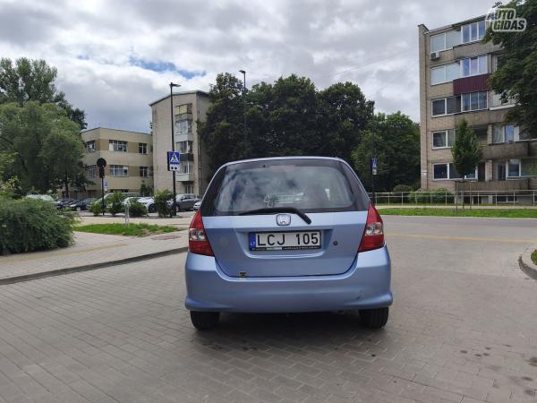 Honda Jazz 2006 Viļņa, ar dzinēja tilpumu 1.30 L un nobraukumu 250 tūkst. km par 1000 €, foto 6 vietnē AUTOMOTO.COM.LV